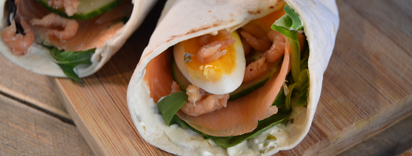 Wrap met zalm & Hollandse garnalen – Samen Bourgondisch
